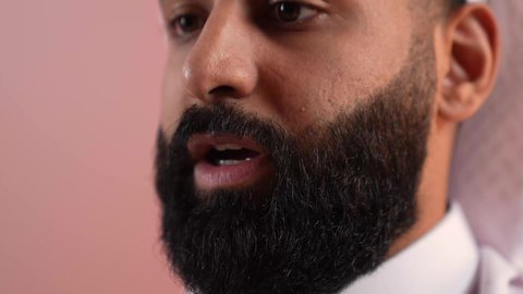 اجراء مقابلة عمل، التواصل مع الأهل والاصدقاء، الاهتمام بالمظهر الخارجي ...