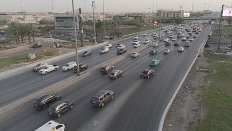 Intersecting roads in Saudi Arabia, traffic on the highway in Damascus ...