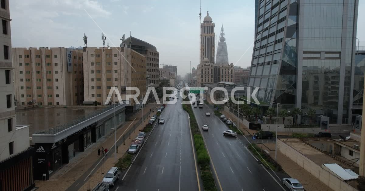 Drone photography of car traffic on the highway in Riyadh, Saudi Arabia ...