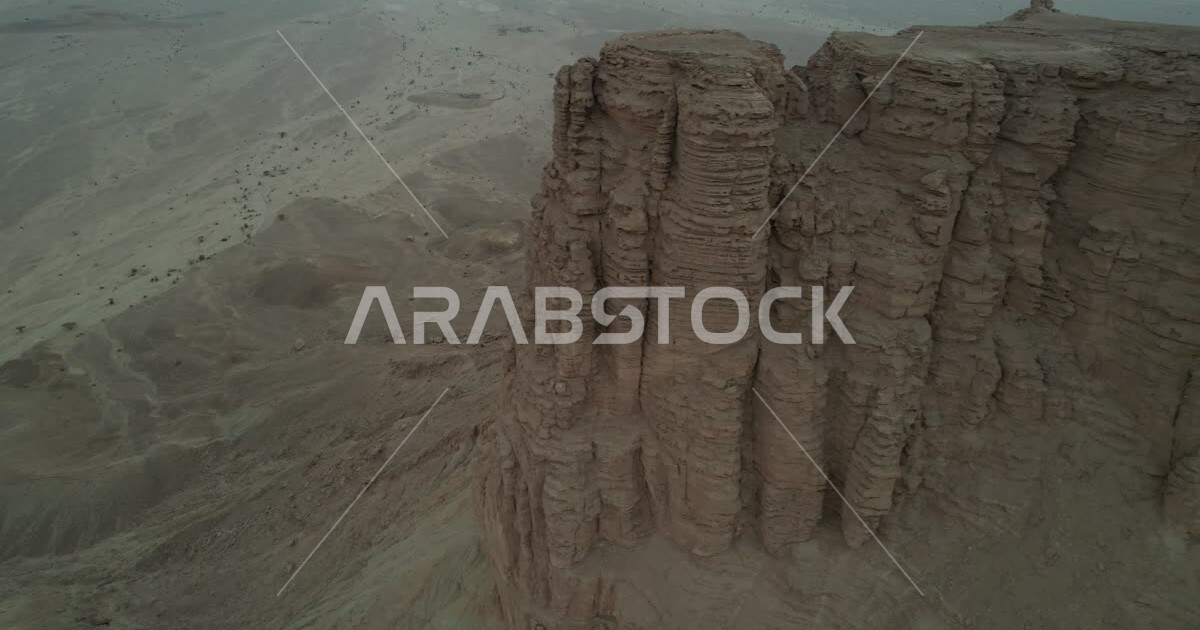 Drone photography of Tuwaiq Mountains in Najd city, Saudi Arabia ...