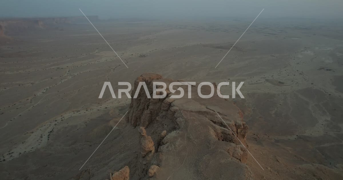 Drone photography of Tuwaiq Mountains in Najd city, Saudi Arabia ...