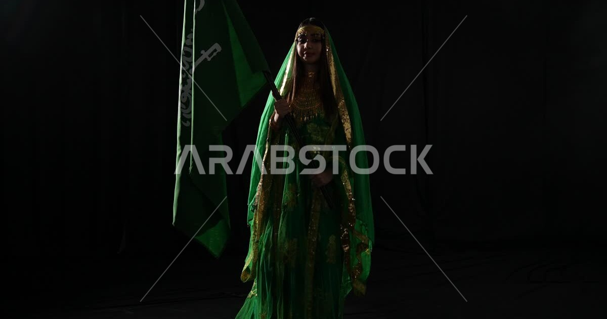 Portrait of a Saudi Arabian Gulf woman wearing the traditional Saudi ...
