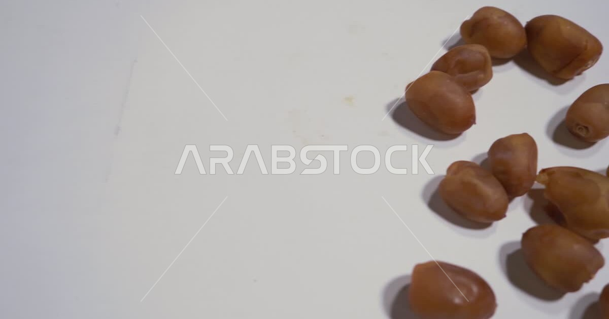 Rutab fruits from the palm farms of the Kingdom of Saudi Arabia, palm ...