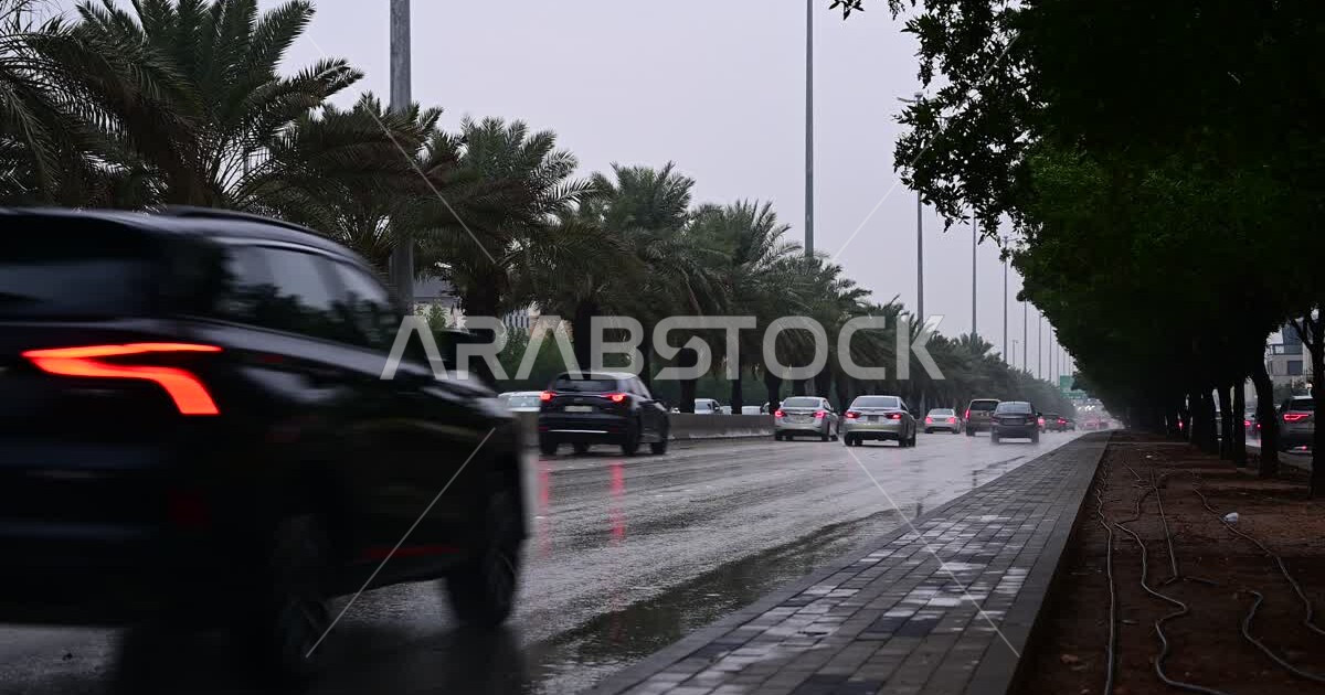 Time lapse of a road in Riyadh in the Kingdom of Saudi Arabia in winter ...